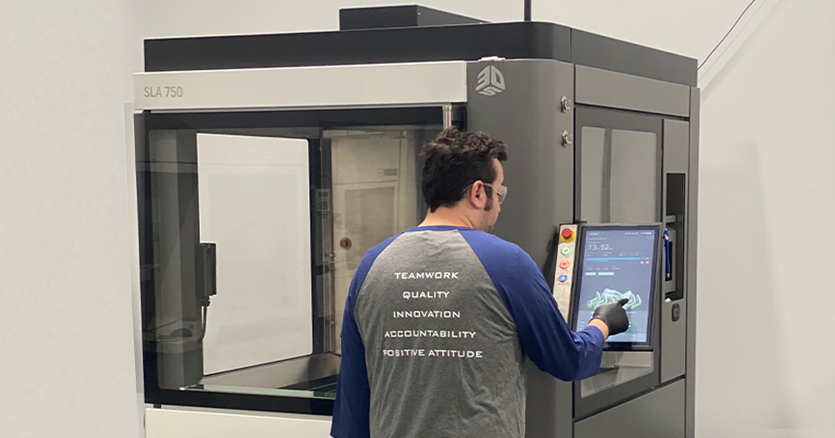 The Technology House 如何利用 3D Systems 的 SLA 750 加快大规模部件生产 | 3D Systems